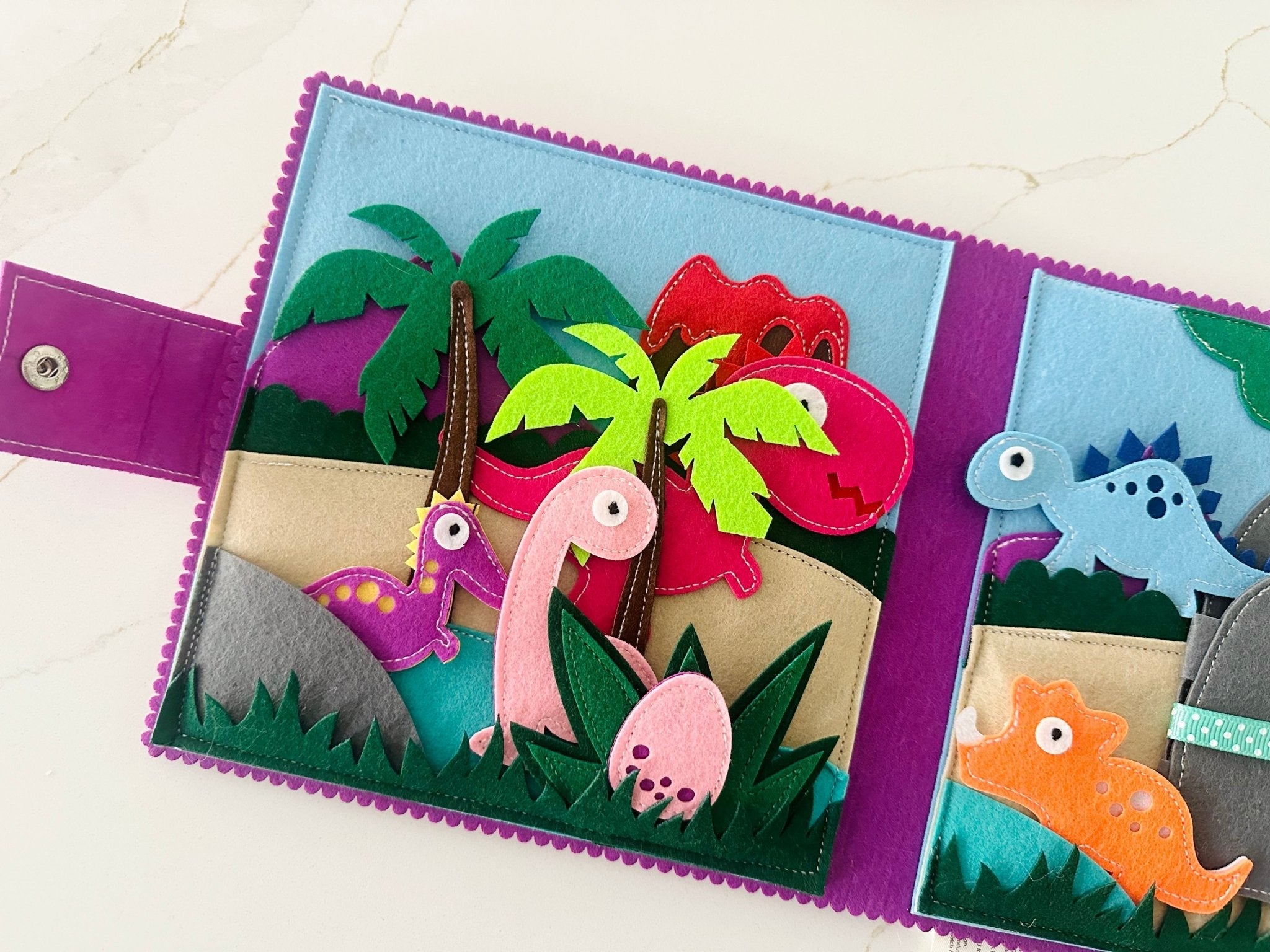 Land Before Time Set – Wondertivity